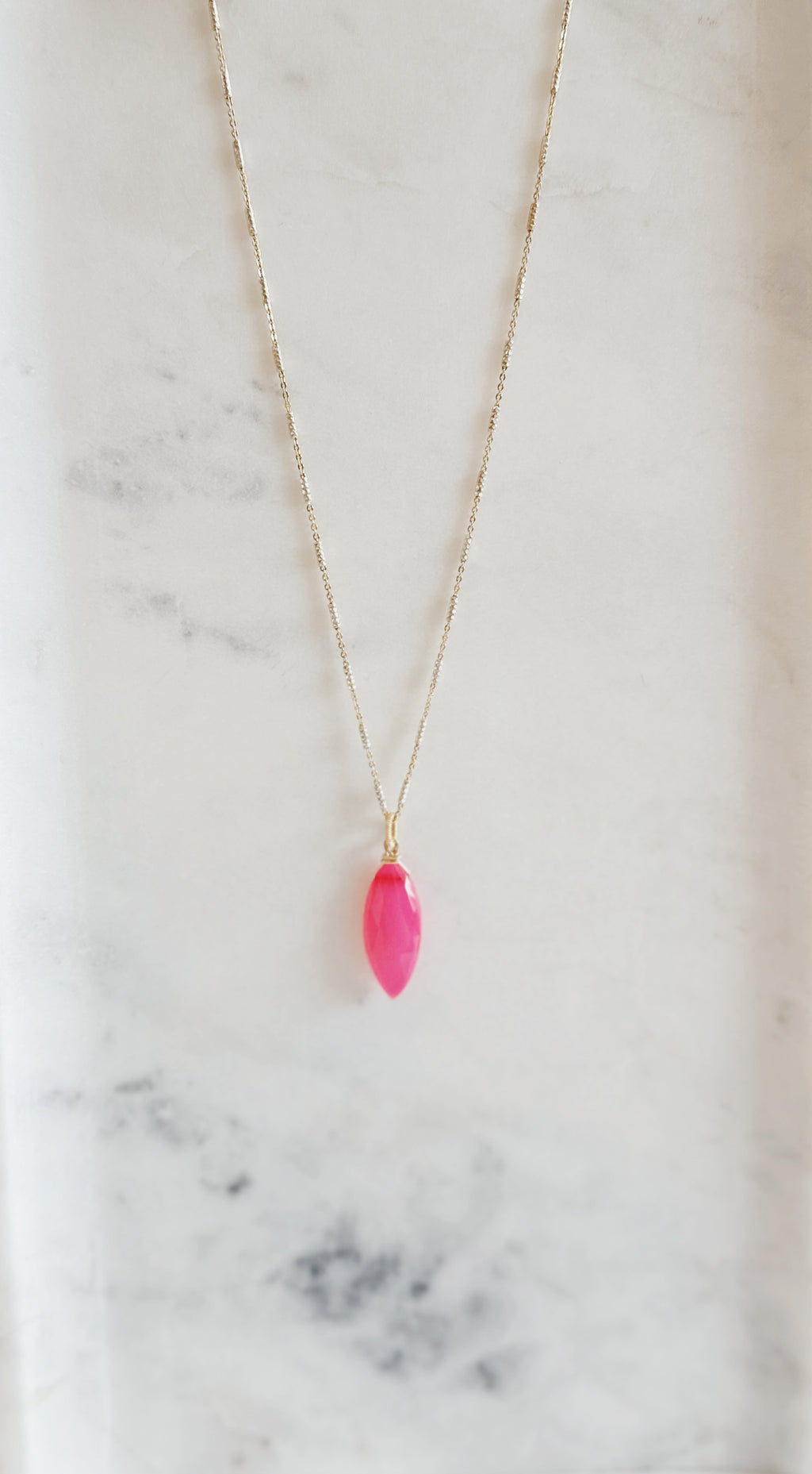Hot Pink Dagger on Gold Line Chain – LOLA NEW YORK